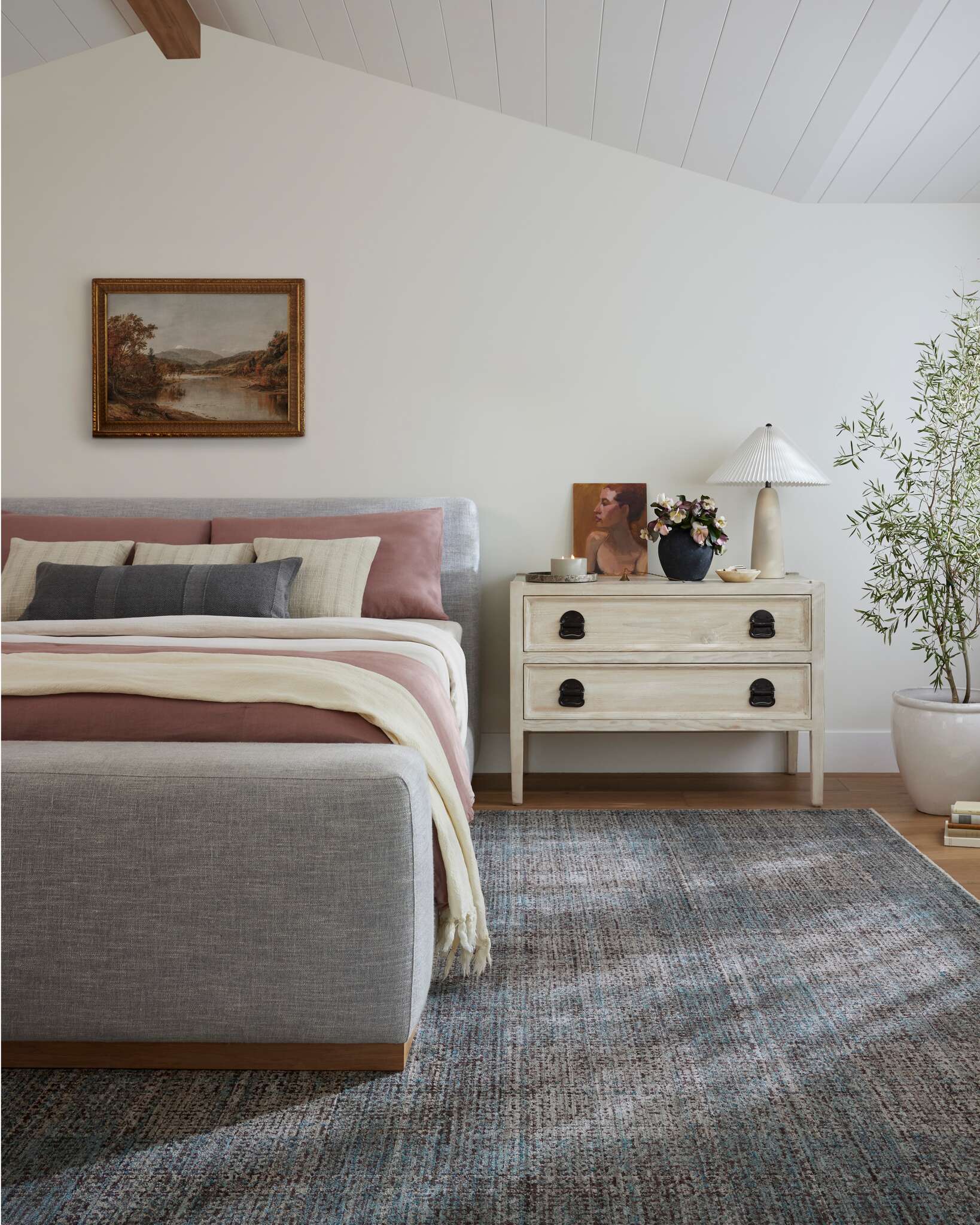 Angela Rose & Loloi Rugs