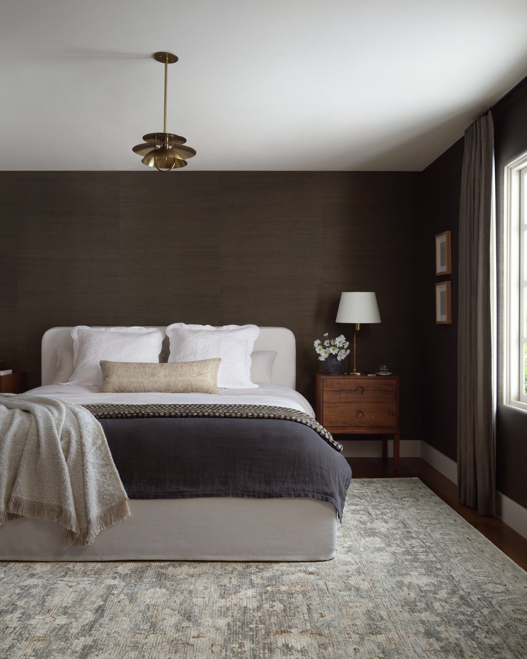 HON-02 AL SLATE / BEIGE & Loloi Rugs