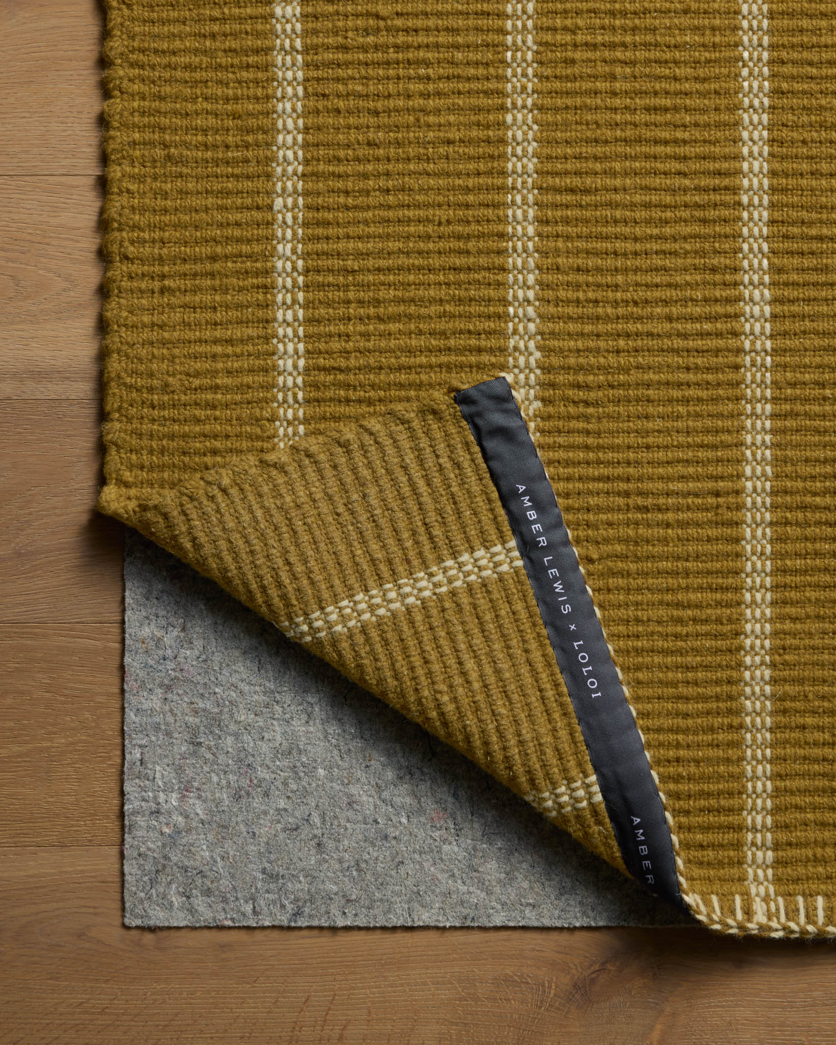 HLN-01 OCHRE / IVORY & Loloi Rugs