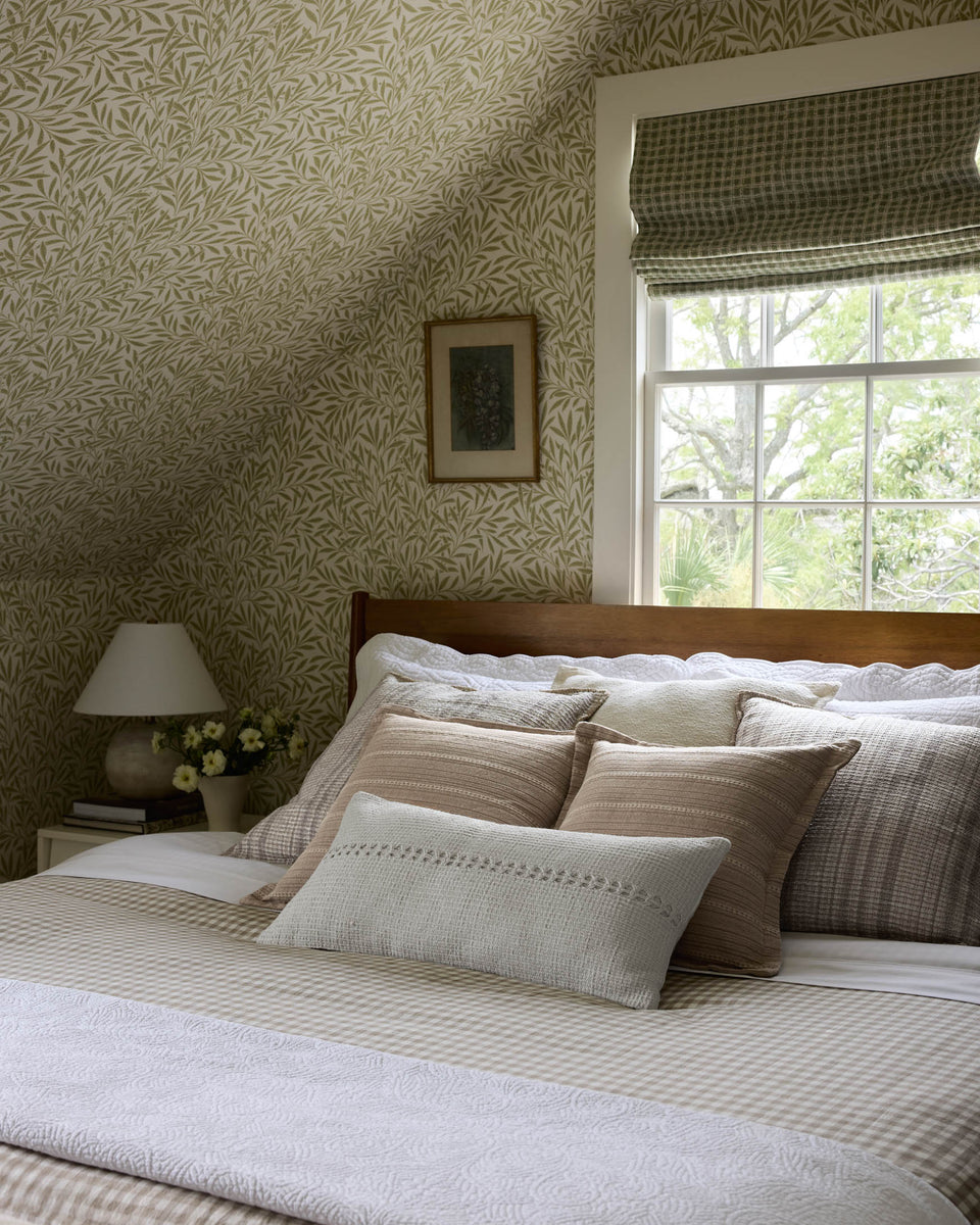 PCJ0018 WHITE & Loloi Rugs