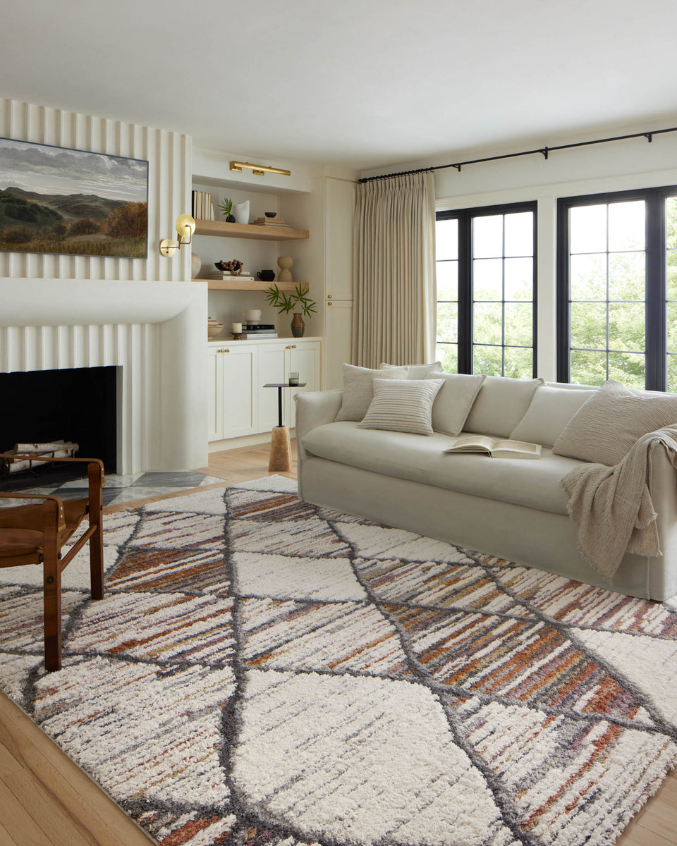 LEV-05 IVORY / FIESTA & Loloi Rugs