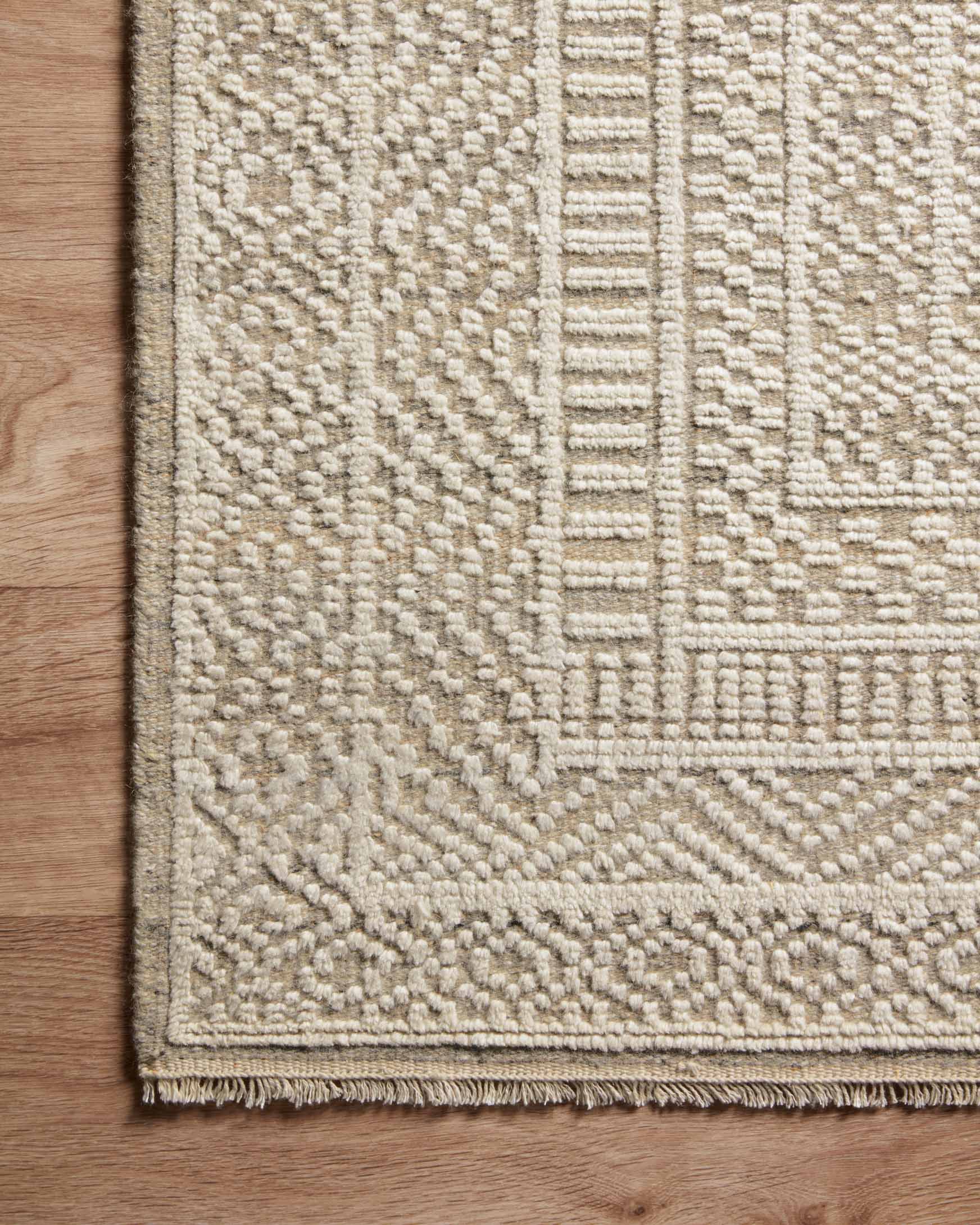 NOL-02 NATURAL / IVORY & Loloi Rugs