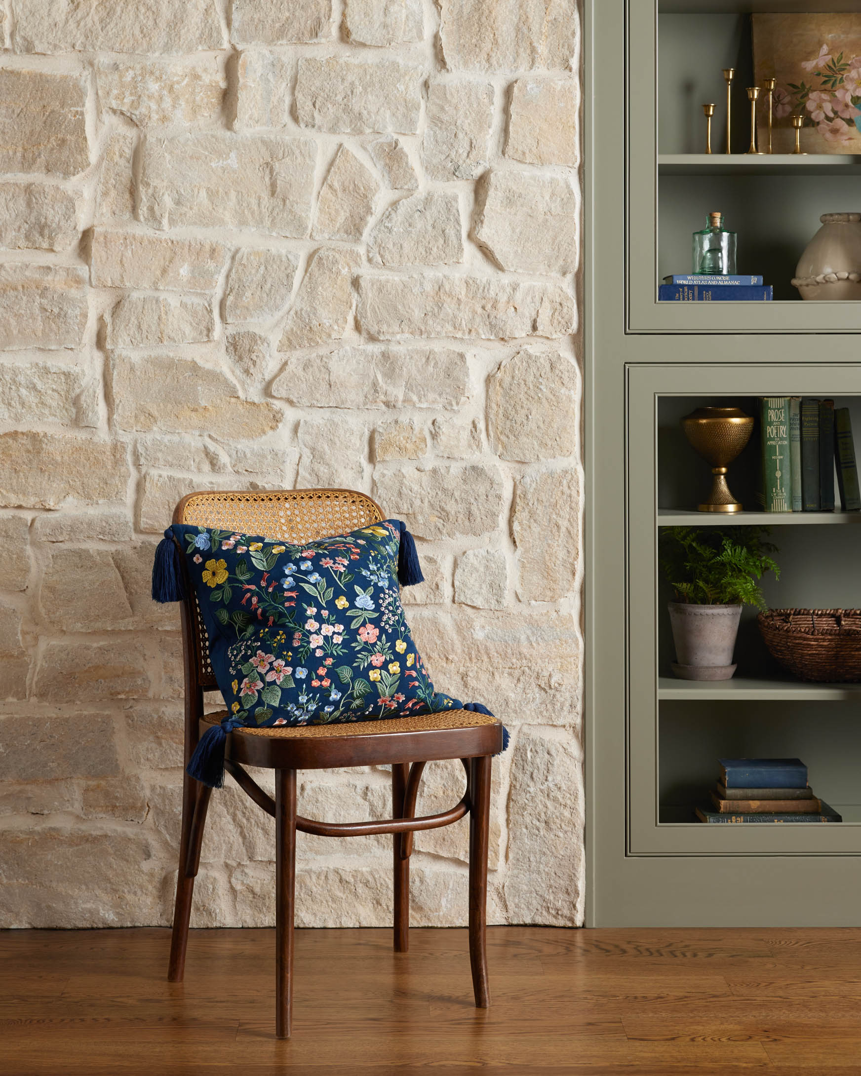 MAYFAIR PRP0044 NAVY & Loloi Rugs