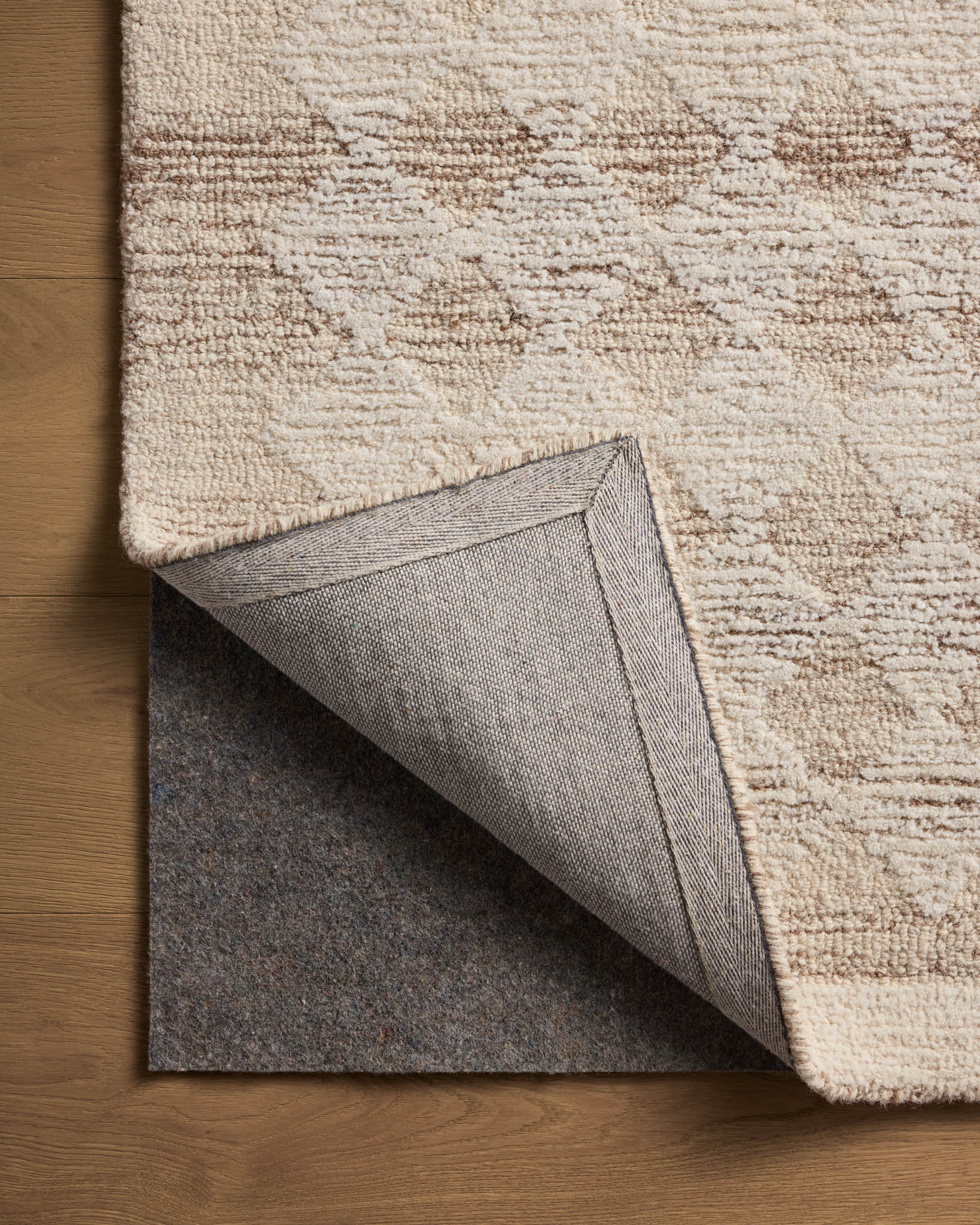 RAE-04 MH NATURAL / IVORY & Loloi Rugs