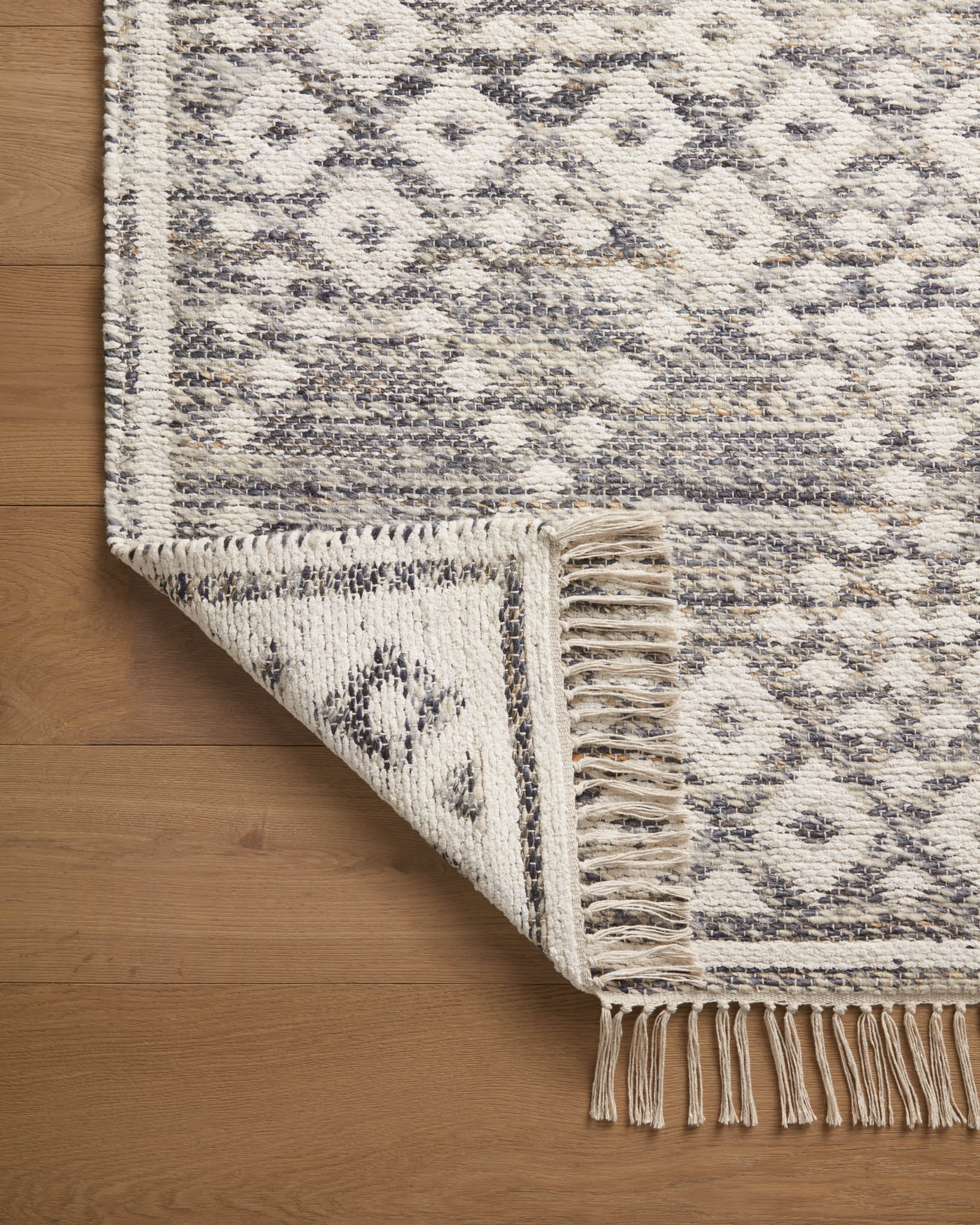 RIV-01 AR DENIM / IVORY & Loloi Rugs